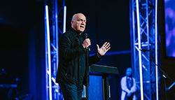 GregLaurie.TV with Greg Laurie Video Online