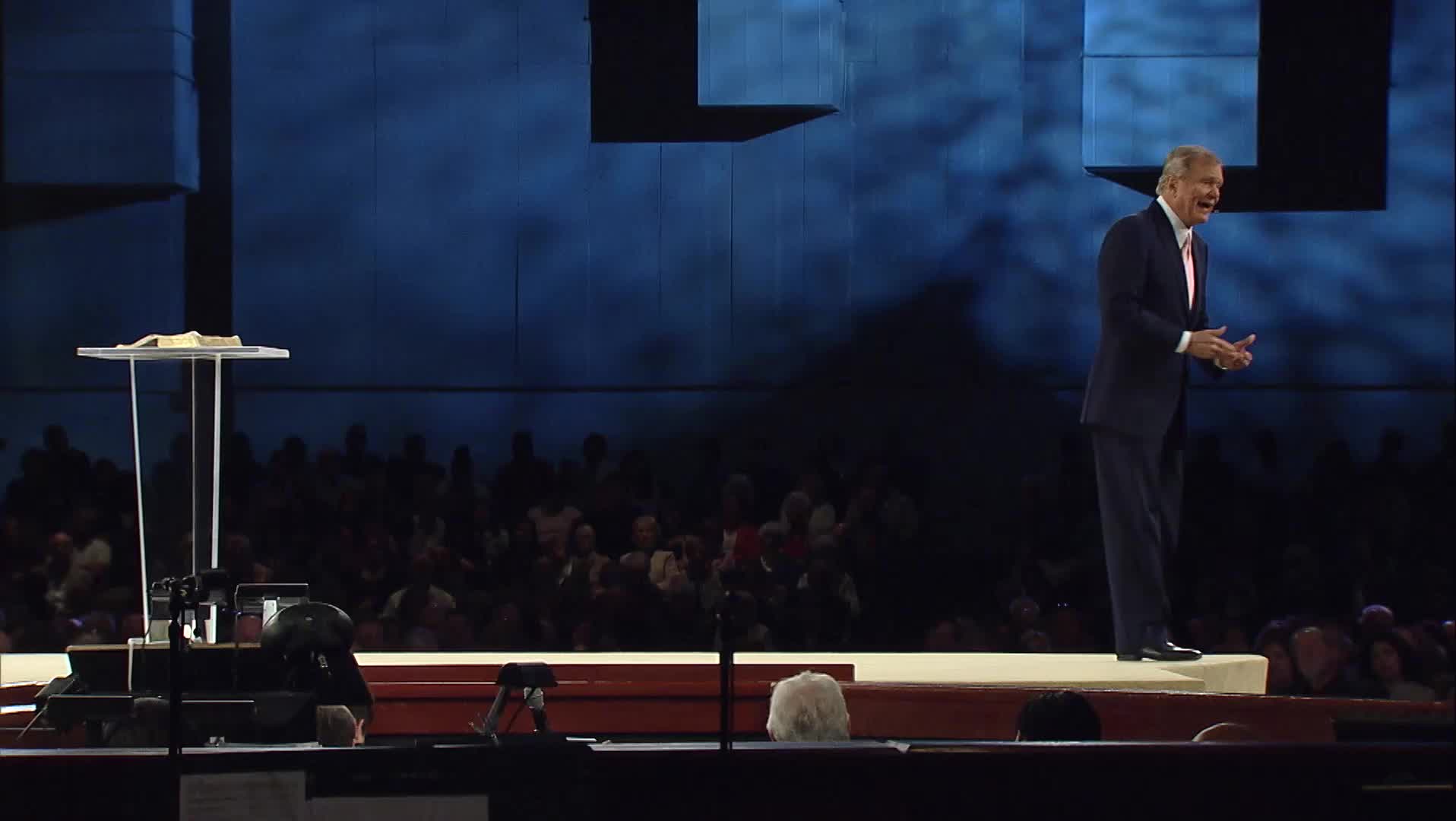 The Winning Walk with Dr. Ed Young Video Online