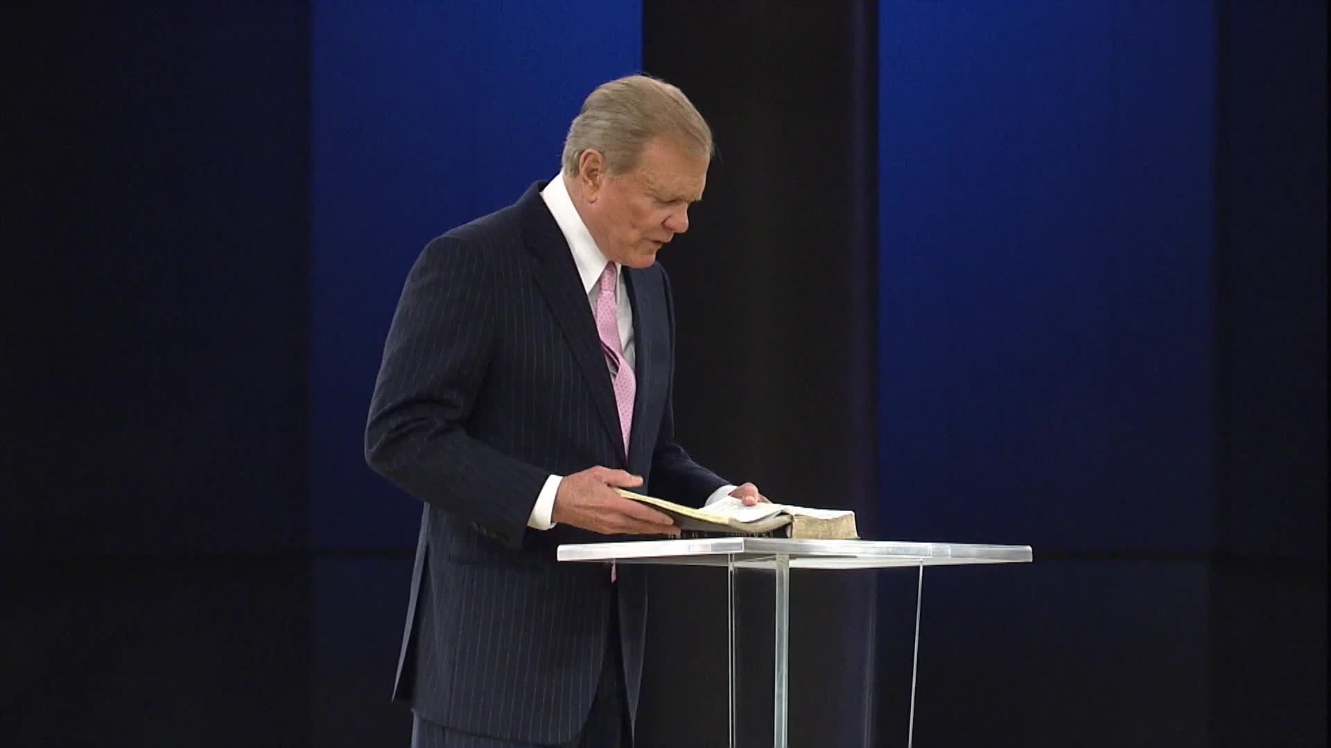 The Winning Walk with Dr. Ed Young Video Online